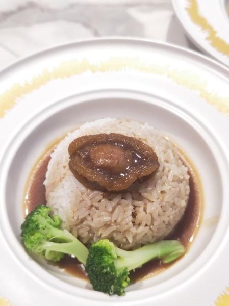 鲍鱼捞饭怎么做才正宗_鲍鱼捞饭做法窍门-第1张图片-山城妙识 鲍鱼捞饭怎么做才正宗_鲍鱼捞饭做法窍门-第1张图片-山城妙识