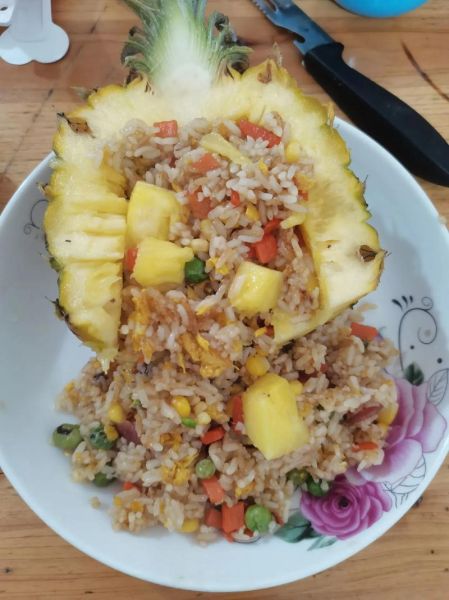 菠萝饭怎么做_菠萝饭正宗做法-第1张图片-山城妙识 菠萝饭怎么做_菠萝饭正宗做法-第1张图片-山城妙识