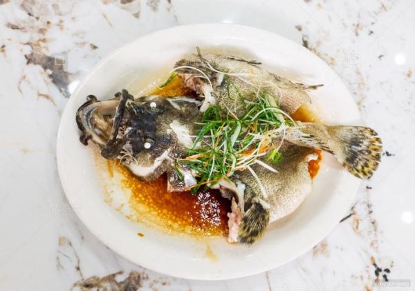 龙趸鱼怎么做好吃_龙趸鱼清蒸做法-第2张图片-山城妙识