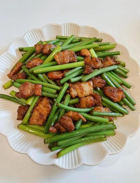 蒜苔配什么菜炒最好_蒜苔炒什么肉最香-第2张图片-山城妙识