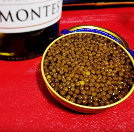 鱼子酱多少钱一克_为什么顶级鱼子酱那么贵-第2张图片-山城妙识 鱼子酱多少钱一克_为什么顶级鱼子酱那么贵-第2张图片-山城妙识