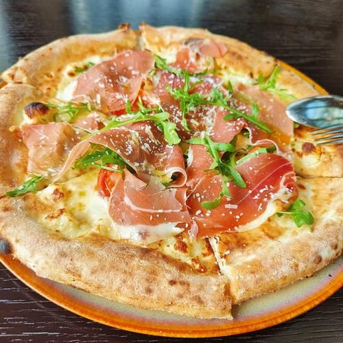 披萨图片大全真实图片_如何辨别正宗意式披萨-第2张图片-山城妙识