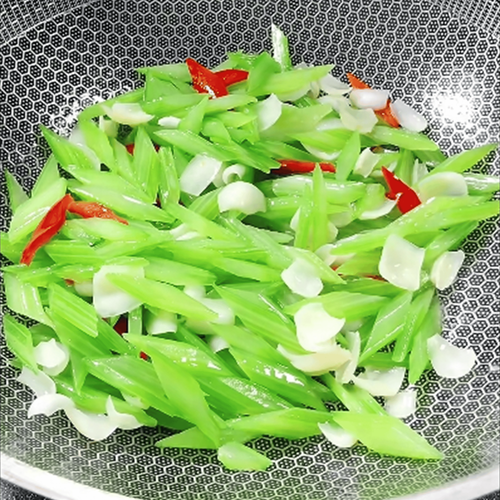 鲜百合炒什么菜最好吃_鲜百合最佳搭配推荐-第2张图片-山城妙识 鲜百合炒什么菜最好吃_鲜百合最佳搭配推荐-第2张图片-山城妙识