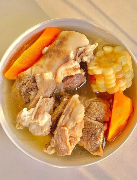 猪棒子骨汤怎么炖好喝_猪棒子骨汤的做法大全-第1张图片-山城妙识 猪棒子骨汤怎么炖好喝_猪棒子骨汤的做法大全-第1张图片-山城妙识