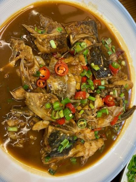 麻辣鱼头怎么做_正宗川味麻辣鱼头做法步骤-第1张图片-山城妙识