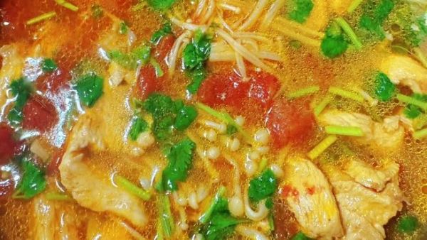 金针菇汤怎么熬好喝_金针菇汤熬多久才鲜-第1张图片-山城妙识 金针菇汤怎么熬好喝_金针菇汤熬多久才鲜-第1张图片-山城妙识