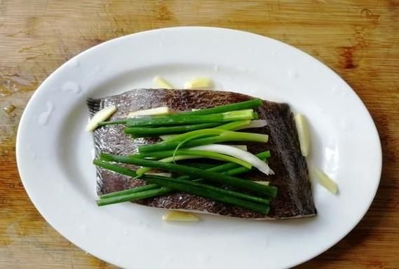 鸦片鱼微波炉几分钟能熟_鸦片鱼微波做法时间-第1张图片-山城妙识