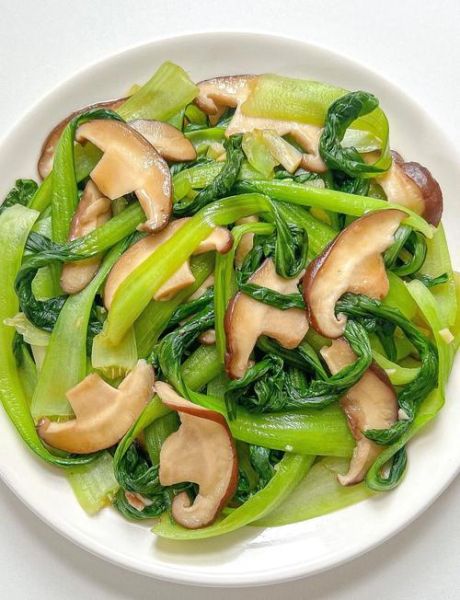 香菇炒青菜怎么炒才好吃_香菇炒青菜的做法步骤-第1张图片-山城妙识 香菇炒青菜怎么炒才好吃_香菇炒青菜的做法步骤-第1张图片-山城妙识