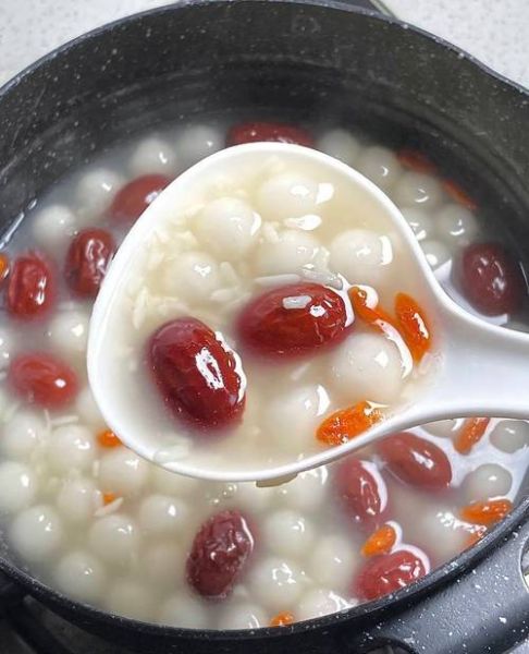 米酒小丸子甜汤怎么做_米酒小丸子甜汤做法-第1张图片-山城妙识