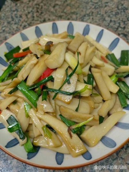 鸡腿菇怎么做好吃_鸡腿菇的家常做法大全-第3张图片-山城妙识 鸡腿菇怎么做好吃_鸡腿菇的家常做法大全-第3张图片-山城妙识