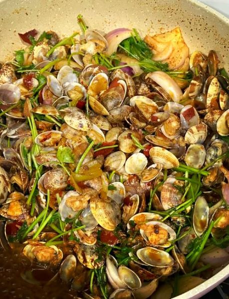 辣炒蚬子怎么炒才够味_辣炒蚬子正宗做法-第1张图片-山城妙识