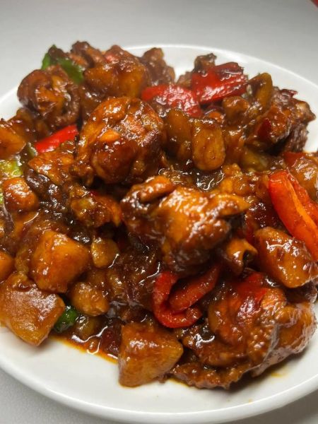 鸡肉和什么一起炖最有营养_鸡肉最佳搭配蔬菜有哪些-第2张图片-山城妙识 鸡肉和什么一起炖最有营养_鸡肉最佳搭配蔬菜有哪些-第2张图片-山城妙识