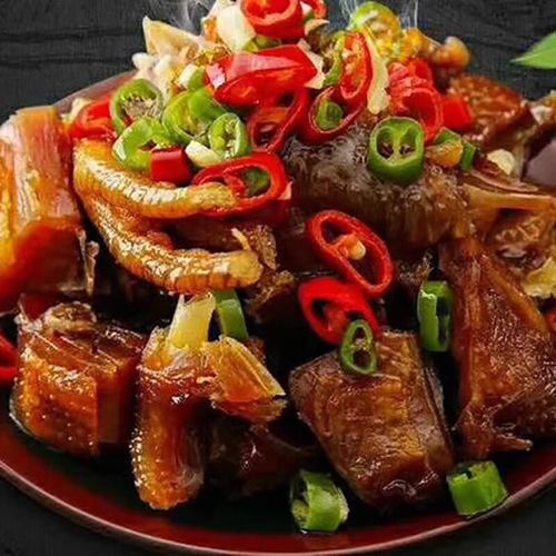 腊鸡怎么做好吃_腊鸡的家常做法大全-第2张图片-山城妙识 腊鸡怎么做好吃_腊鸡的家常做法大全-第2张图片-山城妙识