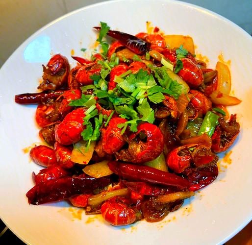 麻辣小龙虾怎么做_家常简单做法-第1张图片-山城妙识