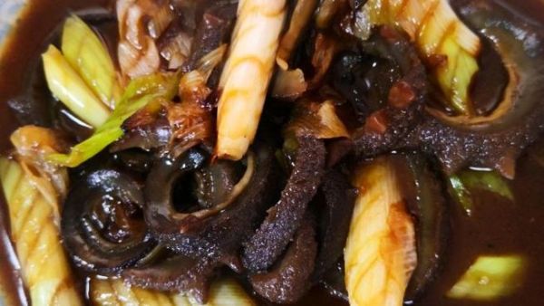 葱烧海参汁配比_海参汁怎么调-第3张图片-山城妙识 葱烧海参汁配比_海参汁怎么调-第3张图片-山城妙识