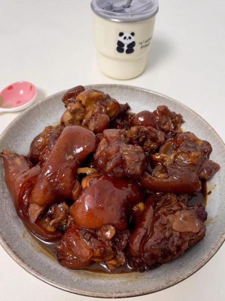 红烧猪蹄怎么做_红烧猪蹄高压锅要多久-第3张图片-山城妙识 红烧猪蹄怎么做_红烧猪蹄高压锅要多久-第3张图片-山城妙识