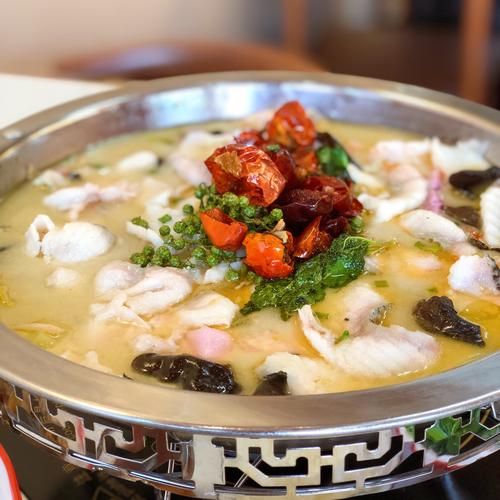 酸鱼汤的做法大全家常_酸鱼汤怎么做好吃-第2张图片-山城妙识 酸鱼汤的做法大全家常_酸鱼汤怎么做好吃-第2张图片-山城妙识