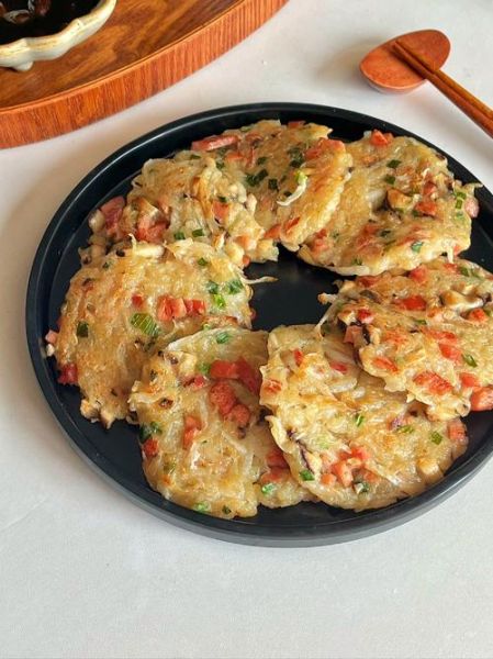 香煎萝卜糕怎么做_香煎萝卜糕用什么粉-第2张图片-山城妙识 香煎萝卜糕怎么做_香煎萝卜糕用什么粉-第2张图片-山城妙识