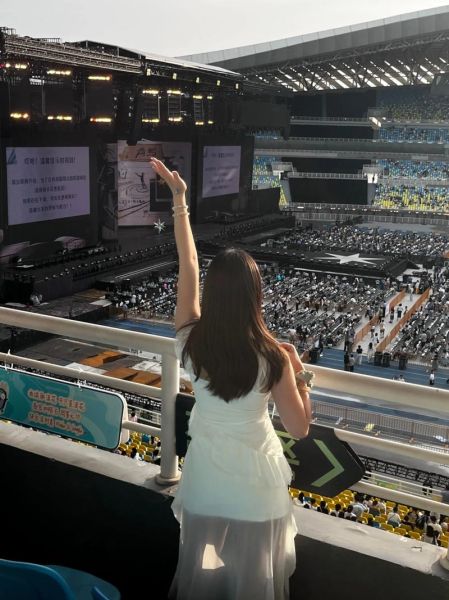 化身孤岛的鲸原唱是谁_周深为何能唱出深海孤独感-第1张图片-山城妙识 化身孤岛的鲸原唱是谁_周深为何能唱出深海孤独感-第1张图片-山城妙识