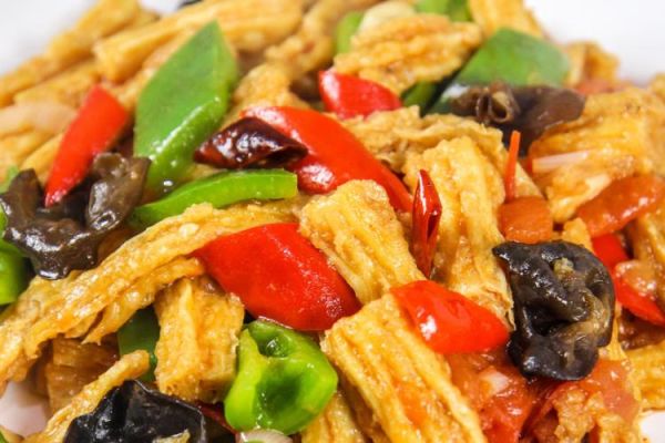 红烧腐竹怎么做_饭店级口感秘诀-第1张图片-山城妙识 红烧腐竹怎么做_饭店级口感秘诀-第1张图片-山城妙识