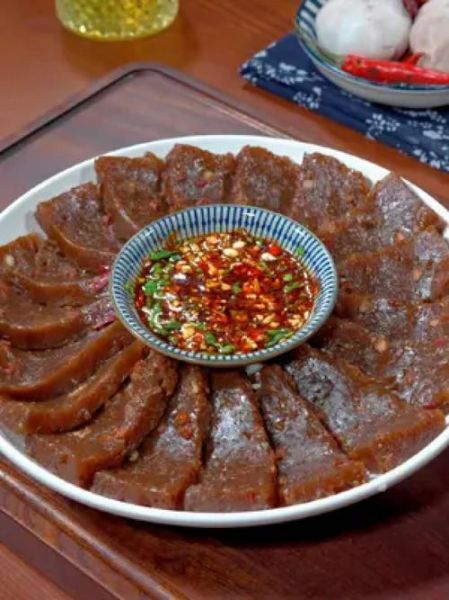 焖子肉怎么做_焖子肉是哪里的特色-第2张图片-山城妙识