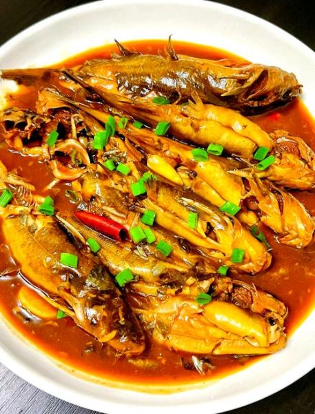 酱焖嘎鱼怎么做_酱焖嘎鱼去腥窍门-第1张图片-山城妙识