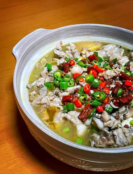 金汤泡椒田鸡怎么做_泡椒田鸡金汤做法-第1张图片-山城妙识