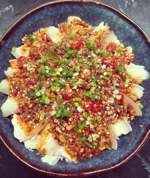 蒜泥怎么做_蒜泥的做法大全-第3张图片-山城妙识