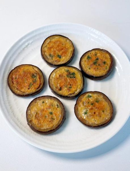 炸茄饼怎么做_炸茄饼酥脆秘诀-第1张图片-山城妙识