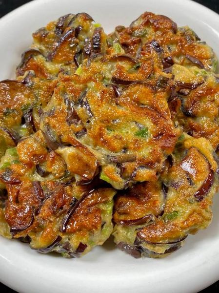 炸茄饼怎么做_炸茄饼酥脆秘诀-第3张图片-山城妙识