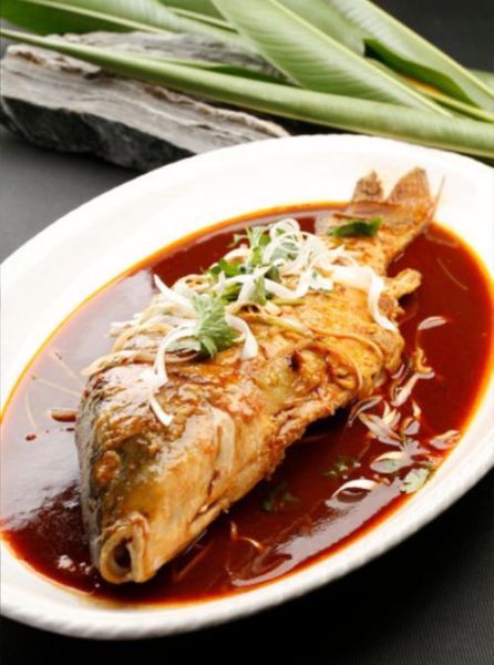 鲤鱼怎么炖好吃又简单_家常炖鲤鱼做法-第2张图片-山城妙识