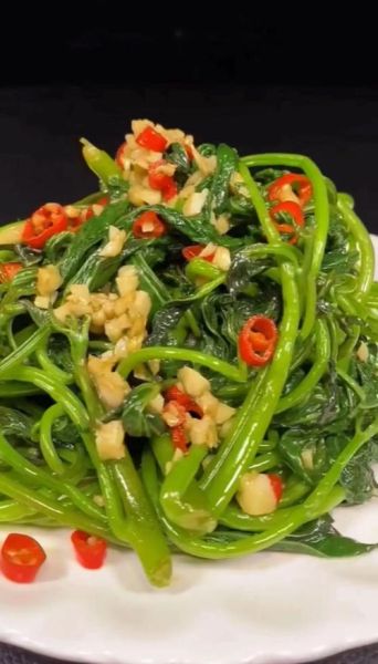 红薯叶怎么炒好吃_红薯叶的做法大全集-第2张图片-山城妙识 红薯叶怎么炒好吃_红薯叶的做法大全集-第2张图片-山城妙识