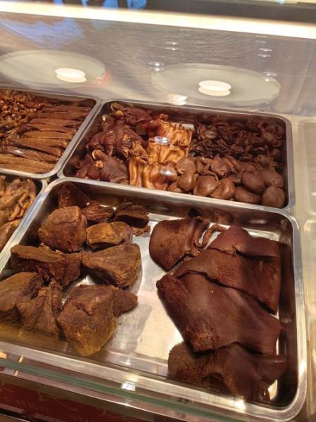 卤肉品种大全_卤肉有哪些种类-第1张图片-山城妙识