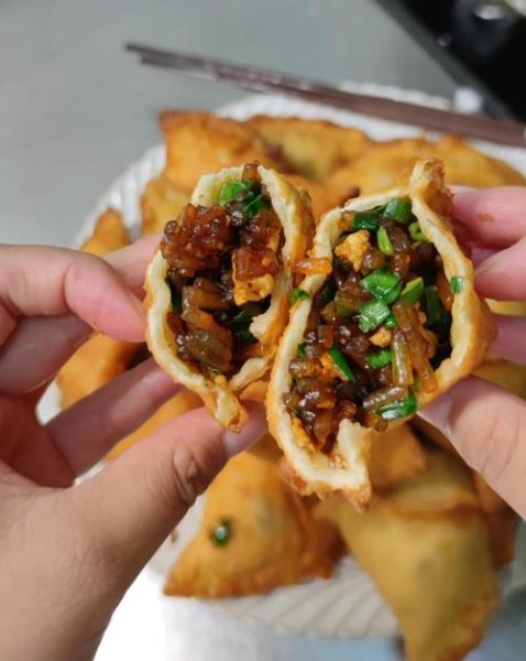 河南菜角怎么和面_河南菜角馅料怎么调-第1张图片-山城妙识