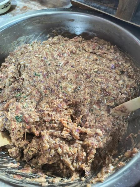 羊肉洋葱馅饺子怎么做_羊肉饺子馅怎么调不膻-第1张图片-山城妙识 羊肉洋葱馅饺子怎么做_羊肉饺子馅怎么调不膻-第1张图片-山城妙识