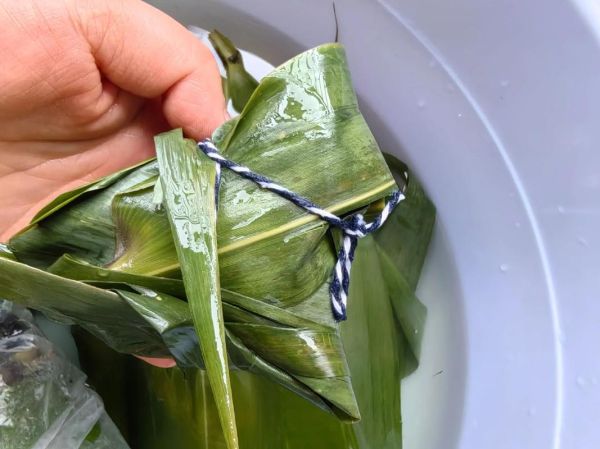糯米甜粽子怎么做_新手包粽子常见问题-第3张图片-山城妙识 糯米甜粽子怎么做_新手包粽子常见问题-第3张图片-山城妙识