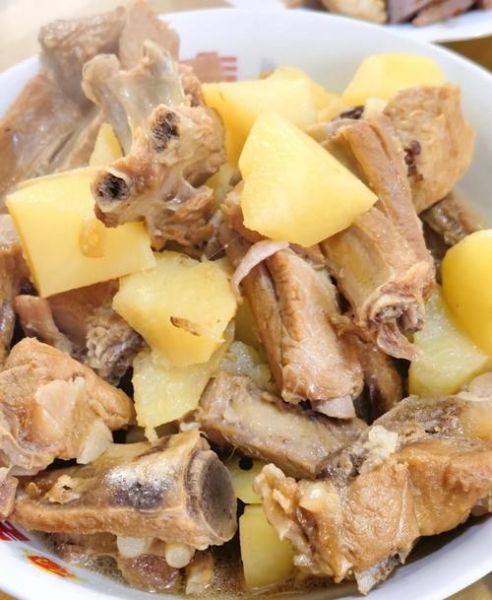 家庭炖排骨简单做法大全集_新手零失败步骤-第1张图片-山城妙识 家庭炖排骨简单做法大全集_新手零失败步骤-第1张图片-山城妙识