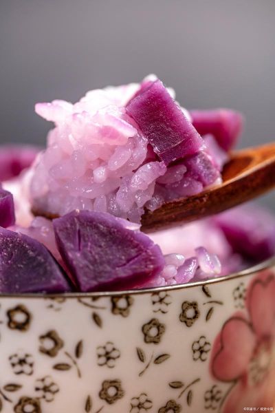 紫薯能不能直接水煮_紫薯水煮后营养会流失吗-第1张图片-山城妙识