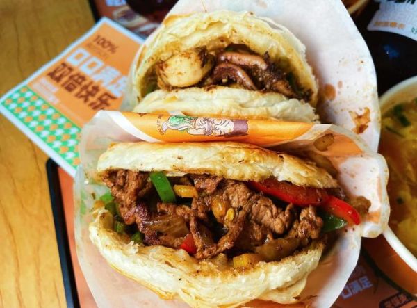 羊肉夹馍怎么做_正宗羊肉夹馍配方-第1张图片-山城妙识