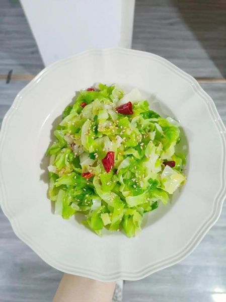 凉拌卷心菜怎么做好吃_家常凉拌卷心菜的做法大全-第1张图片-山城妙识 凉拌卷心菜怎么做好吃_家常凉拌卷心菜的做法大全-第1张图片-山城妙识