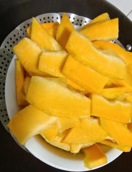 南瓜饼不用糯米粉怎么做_南瓜饼的家常做法步骤-第2张图片-山城妙识 南瓜饼不用糯米粉怎么做_南瓜饼的家常做法步骤-第2张图片-山城妙识