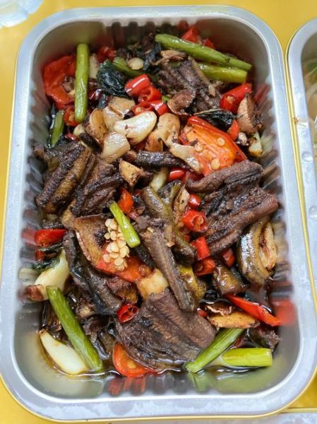 爆炒黄鳝怎么做好吃_黄鳝去腥技巧-第3张图片-山城妙识