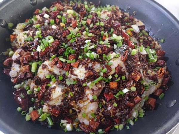 干锅鱼怎么做才好吃_干锅鱼用什么鱼最好-第1张图片-山城妙识 干锅鱼怎么做才好吃_干锅鱼用什么鱼最好-第1张图片-山城妙识