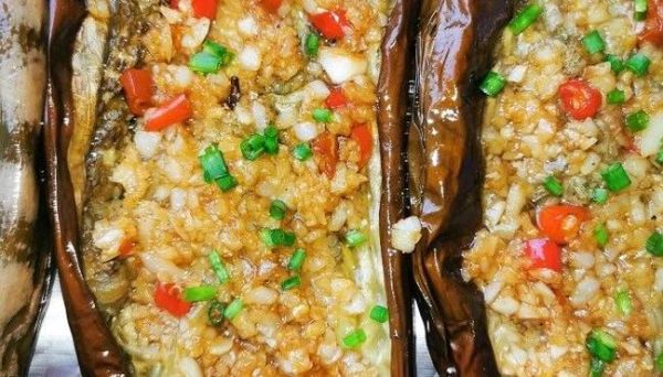 蒜蓉烤茄子怎么做_蒜蓉烤茄子烤箱温度时间-第3张图片-山城妙识 蒜蓉烤茄子怎么做_蒜蓉烤茄子烤箱温度时间-第3张图片-山城妙识