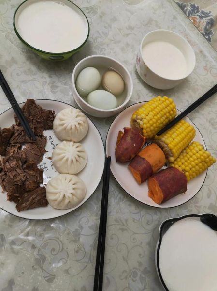 早餐主食有哪些图片_适合上班族的快手早餐主食-第1张图片-山城妙识 早餐主食有哪些图片_适合上班族的快手早餐主食-第1张图片-山城妙识