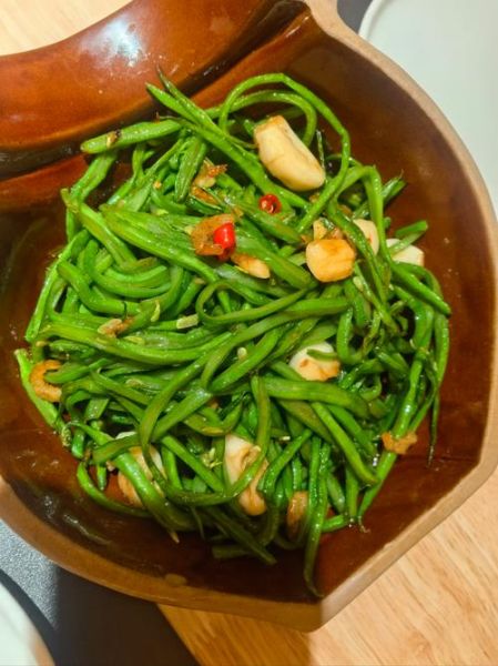 豌豆怎么炒好吃_豌豆的家常做法步骤-第1张图片-山城妙识 豌豆怎么炒好吃_豌豆的家常做法步骤-第1张图片-山城妙识