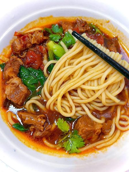 家常红烧牛肉面怎么做_红烧牛肉面要炖多久-第2张图片-山城妙识 家常红烧牛肉面怎么做_红烧牛肉面要炖多久-第2张图片-山城妙识