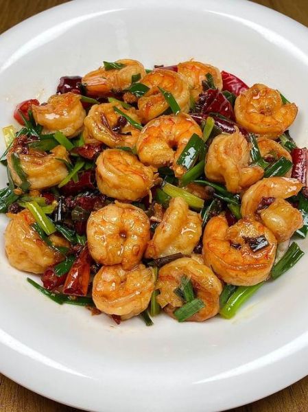 家常香辣虾仁怎么做_香辣虾仁简单做法-第2张图片-山城妙识