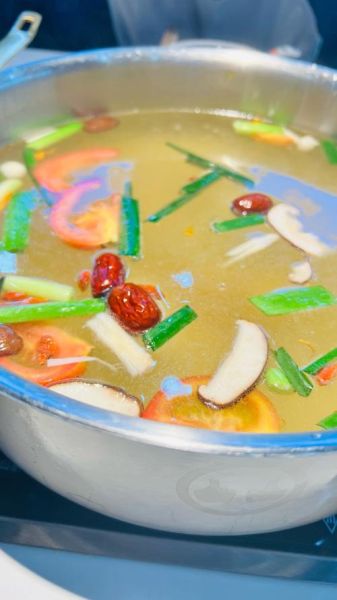 清水可以煮火锅吗_清水火锅味道如何-第1张图片-山城妙识