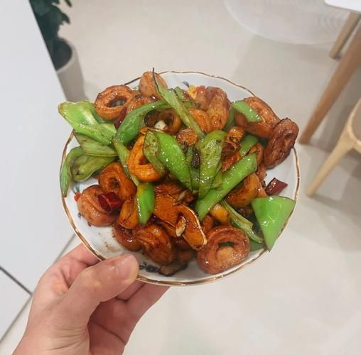 尖椒溜肥肠放醋吗_尖椒溜肥肠要不要放醋-第2张图片-山城妙识 尖椒溜肥肠放醋吗_尖椒溜肥肠要不要放醋-第2张图片-山城妙识